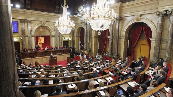 El Parlament celebrará el pleno extraordinario para aprobar la ley de ...